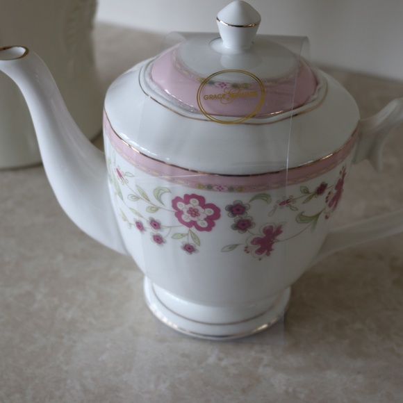 Grace Teaware | Dining | Grace Teaware Floral Wgold Trim Coffee Teapot ...